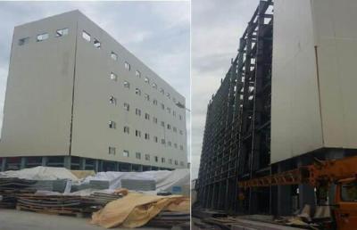 China Lightweight Steel Prefab SGS Metal Garage Buildings Hangar for sale