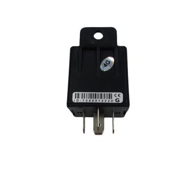 China Life Time LTE 4G GPS Tracker with Engine Cut-Off - 70x33x32mm IP64 Waterproof Vehicle Security Device for sale