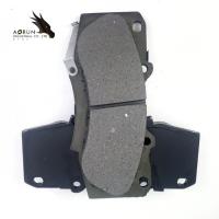 China 04465-0K330 Semi-Metallic And Ceramic Brake Pads For Toyota Japanese Car for sale