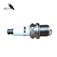 China Factory Wholesale Universal Bus Yuchai Engine Parts Spark Plug for sale