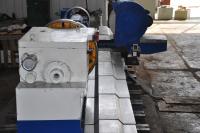 China CNC Horizontal Grinding Lathe Machine 2000mm for Turning and Grinding Shafts for sale