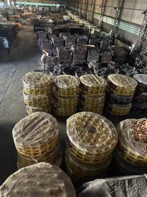 China Excavator and bulldozer tracks195-32-04642 9163908 for sale