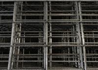 China Low Carbon Steel Wire Mesh Panels , 2-6m Length Welded Steel Fence Panels for sale