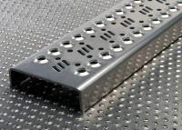 China Perforated Serrated Grating , Grip Strut Safety Grating For Stair Treads for sale