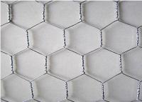 China Hot Dipped Galvanized Hexagonal Wire Mesh 10-200m Galvanised Hexagonal Wire Netting for sale