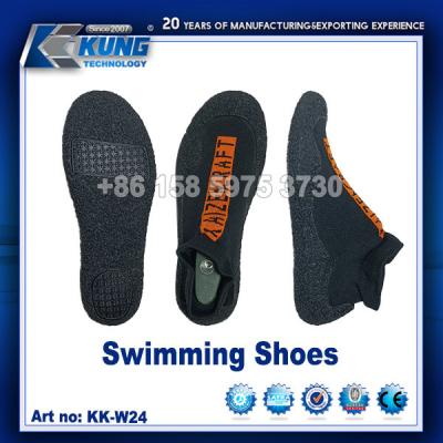 China Lightweight Anti-Abrasion Swimming Pool Water Shoes - Custom Sizes & Colors Available for All Ages for sale