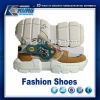 China Moistureproof Running Sneakers - Custom Sport Shoes with OEM Services | Multiple Color Options for sale