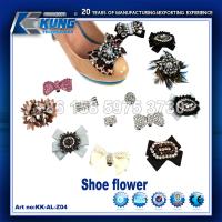 China Multicolor PVC Flower Shape Buckle for Shoes - Custom Sizes & Pantone Colors - Drop Rubber Technology for sale