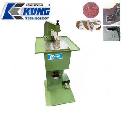 China Industrial Shoe Button Machine for Shoe Making 220V 50Hz High Efficiency for sale