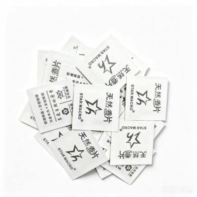 China Multi-Purpose Silica Gel Desiccant Packets 1g-10g Anti-Mold Stickers Scented Sachets for Shoe Packaging for sale