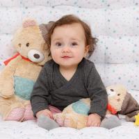China SNAS Soft Toy Bear Bright Colors 44x24x13cm For 0-4 Years Old for sale