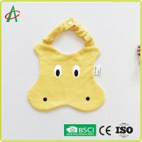 China 29cm*26cm Newborn Baby Bibs Super Absorbent With Adjustable Snap for sale