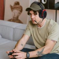 China 2.4G Wireless Noise Cancelling Over Ear Gaming Headphones AAC Codecs for Xbox One for sale