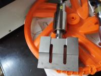 China 30kHz 700W Food Cutting Ultrasound Transducer Anti-Temperature M10 Bolt 4 Ceramic Discs for sale
