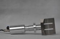 China Bone Cutting Ultrasonic Welding Transducers 6.2 - 6.9 nf Capacitance for sale