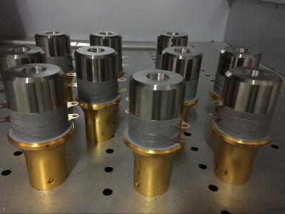 China Heavy Duty Ultrasonic Welding Transducer 2600W 19.6-20.0kHz for Dukane Ultra Series for sale