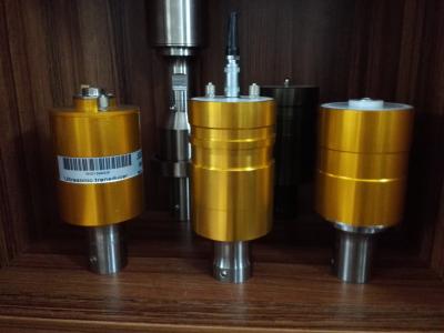 China Ultrasonic Piezoelectric Transducer 19.6-20.0kHz 450-900W for Cutting Sewing Welding Machine for sale