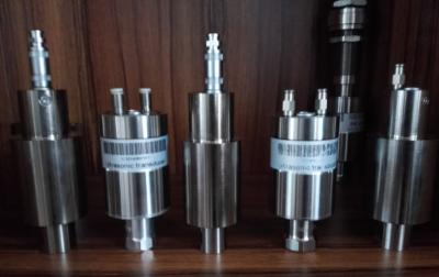 China 2000W 20kHz Ultrasonic Converter for Cutting Welding Machine Replacement Transducer for sale