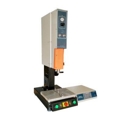 China Heavy Duty Ultrasonic Plastic Welding Machine 20kHz 2000W for Automotive Lamps for sale