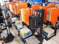 China Integrated Ultrasonic Plastic Welder 20 kHz 2000W for Electronic Sealing Box for sale
