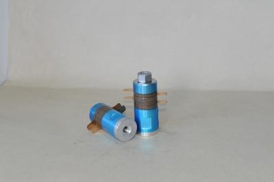 China 30kHz NTK Type High Temperature Ultrasonic Transducer 700W for Spot Welding Machine for sale