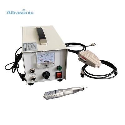 China 40kHz Ultrasonic Knife Cutter 100W for Non Woven Fabric Snakeskin Bag Cutting for sale