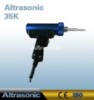 China Lightweight Handheld Ultrasonic Riveting Welding Machine 35kHz 500W for Plastic Welding for sale