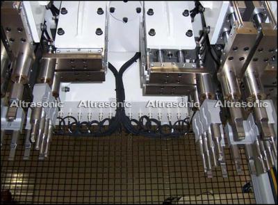 China Auto Tuning Digital Ultrasonic Riveting Welding Machine 20kHz 1000W for Auto Wheel Cover for sale