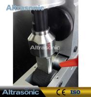 China Handheld Ultrasonic Sealing Machine 800W 40kHz with Digital Generator for Thermoplastic Films for sale
