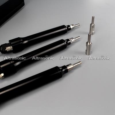 China High Frequency 70khz Embedding Ultrasonic Welding Machine for Plastic for sale