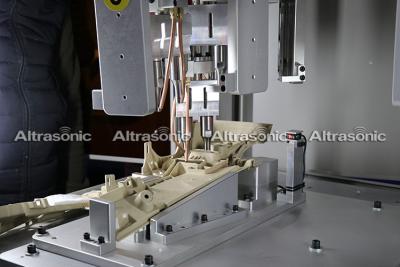 China Ultrasonic Hot Riveting Welding Machine 20kHz 1000W for Car Carpet Soundproof Cotton for sale