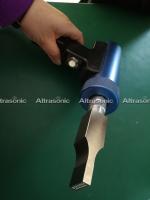 China Lightweight Ultrasonic Spot Welding Machine 20kHz 1000W for Automotive Plastic Welding for sale
