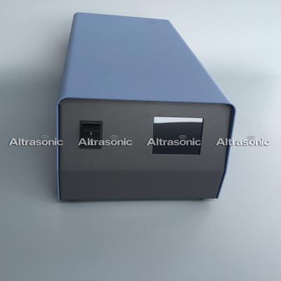China 800W 35kHz Portable Digital Ultrasonic Generator Automatic Frequency Tracking for Spot Welder for sale