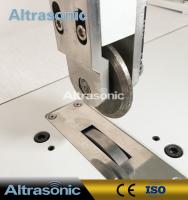 China 35KHz 1000W Ultrasonic Seamless Quilting and Sealing Machine for Thermoplastic Fabrics for sale