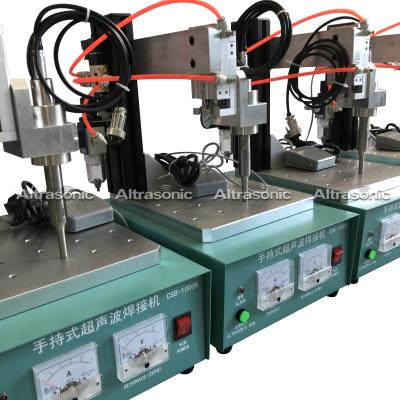 China Low Noise Ultrasonic Spot Welding Machine 800W 1000W for Mask Ear Loop for sale