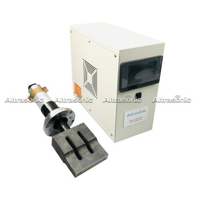China High Performance 20kHz Ultrasonic Spot Welding Machine With Digital Generator for sale