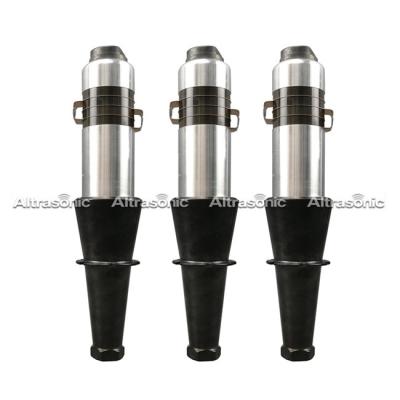 China 15kHz 2600W Ultrasonic Welding Transducer with Booster NTK Piezoelectric 60mm for sale