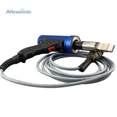 China Convenient And Quick Auto Spoiler Multihead Ultrasonic Spot Welding Machine for sale