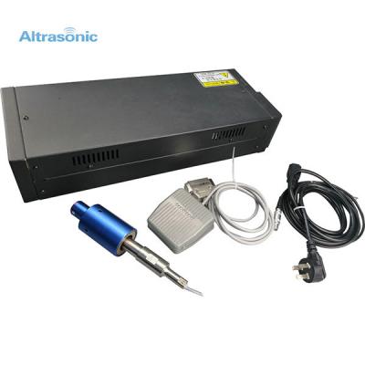 China Ultrasonic Plastic Cutting Machine 30KHz 200W Smooth Edge High Speed for sale