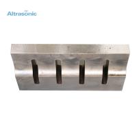 China Titanium Aluminum Alloy Steel Horn 110x20mm for Ultrasonic Welding for sale