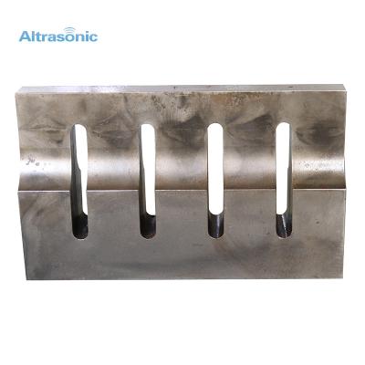 China 15kHz Ultrasonic Welding Horn Steel Material 200x20mm for Industrial Systems for sale