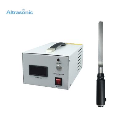 China Handheld Ultrasonic Food Cutting Machine 500W 28kHz Titanium Blade for Cheese Cake Bread for sale