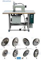 China Customizable Roller Ultrasonic Lace Sewing Machine 2800W for Nonwoven Fabric for sale