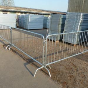 China Galvanized Control Barriers  Removable Events Crowd Control Temporary Pedestrian Barrier Fence for sale