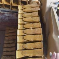 China excavator bucket tooth adaptor and blade plate  best price and hard   bucket tooth for sale