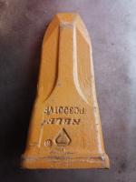 China DIAMOND NBLF Excavator Parts  Best Price And Strong  Bucket Tooth FOR PC300 EXCAVATOR for sale