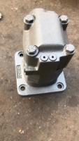 China Silver Excavators Spares Swing Motor Assembly For Komatsu PC20-7 for sale