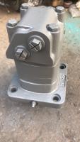 China Silver Excavators Spares Swing Motor Assembly For Komatsu PC20-7 for sale