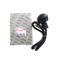 China Replacement 6680418 Right Auxiliary Four Switch Handle Compatible For  Engine Parts for sale