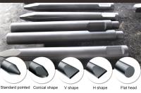 China Excavator Parts Hydraulic Rock Hammer Breaker Blunt Chisel 68mm Hydraulic Breaker Chisels Tool Of Wedge Type 135mm 140mm for sale